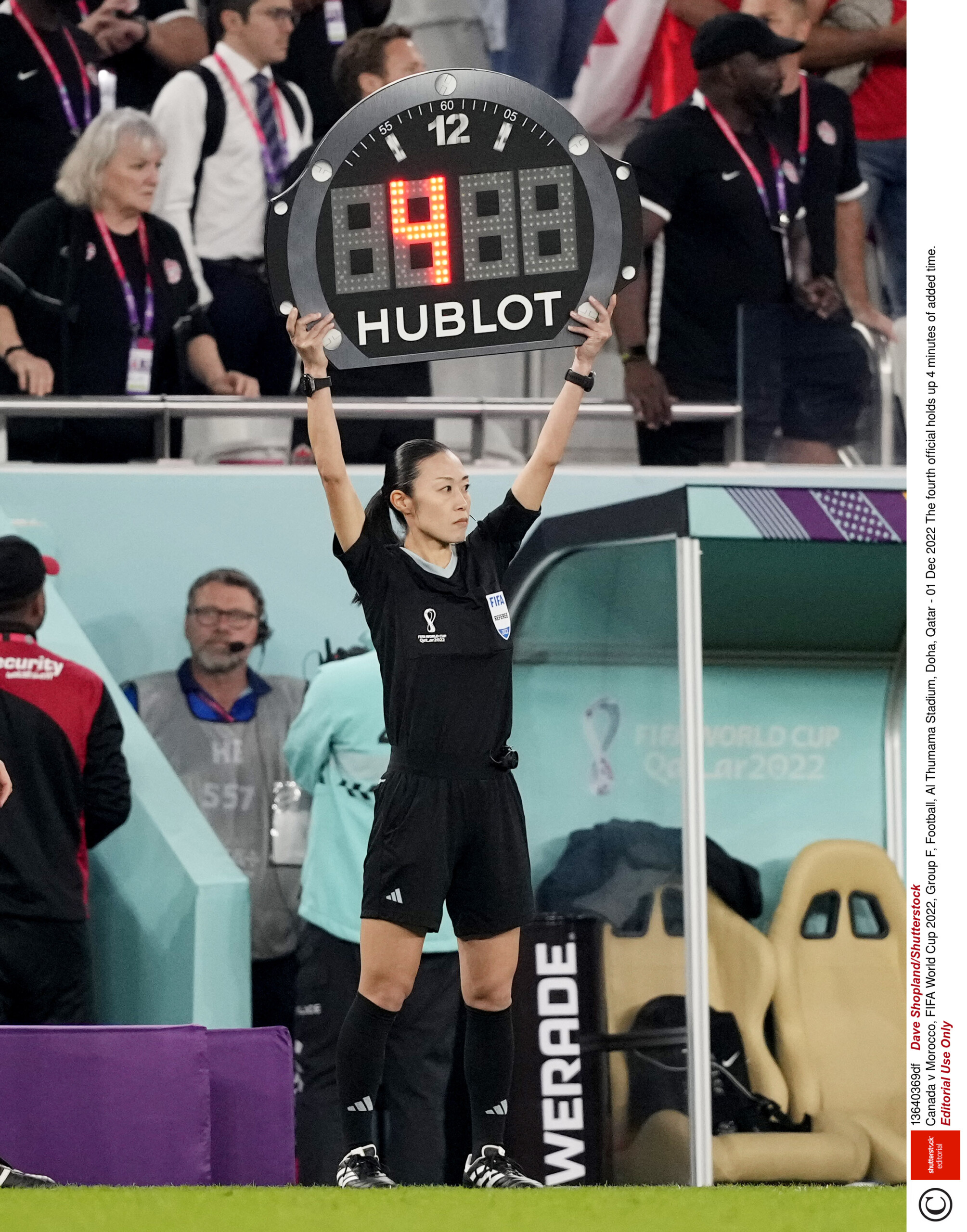 日本人女性審判として初のW杯デビューを果たした山下良美氏が語る壮絶舞台裏「国を背負って戦う覚悟が選手たちの顔や雰囲気から伝わってきた」 – 本格スポーツ議論ニュースサイト「RONSPO」
