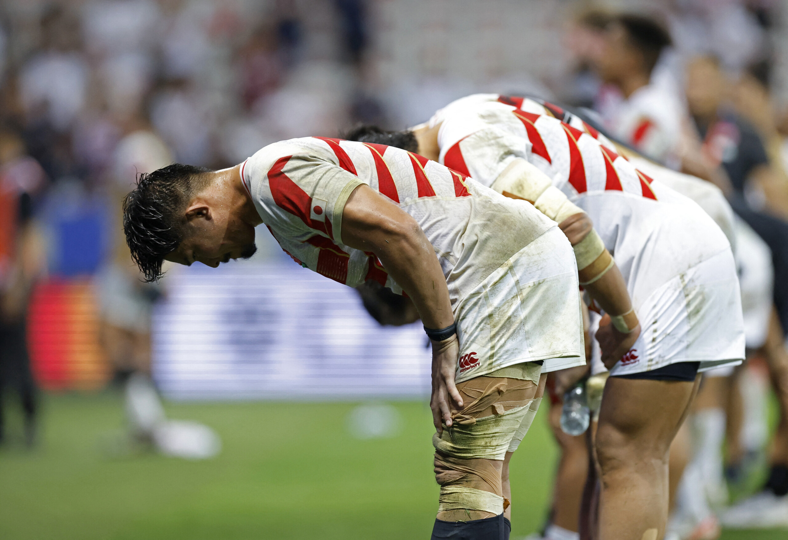 なぜラグビー日本代表はイングランドに不運な“ヘディングアシスト”トライを許し敗れたのか…サモア、アルゼンチンとの残り2試合で決勝T進出の可能性はあるのか？ – ページ 3 – 本格スポーツ議論 ...