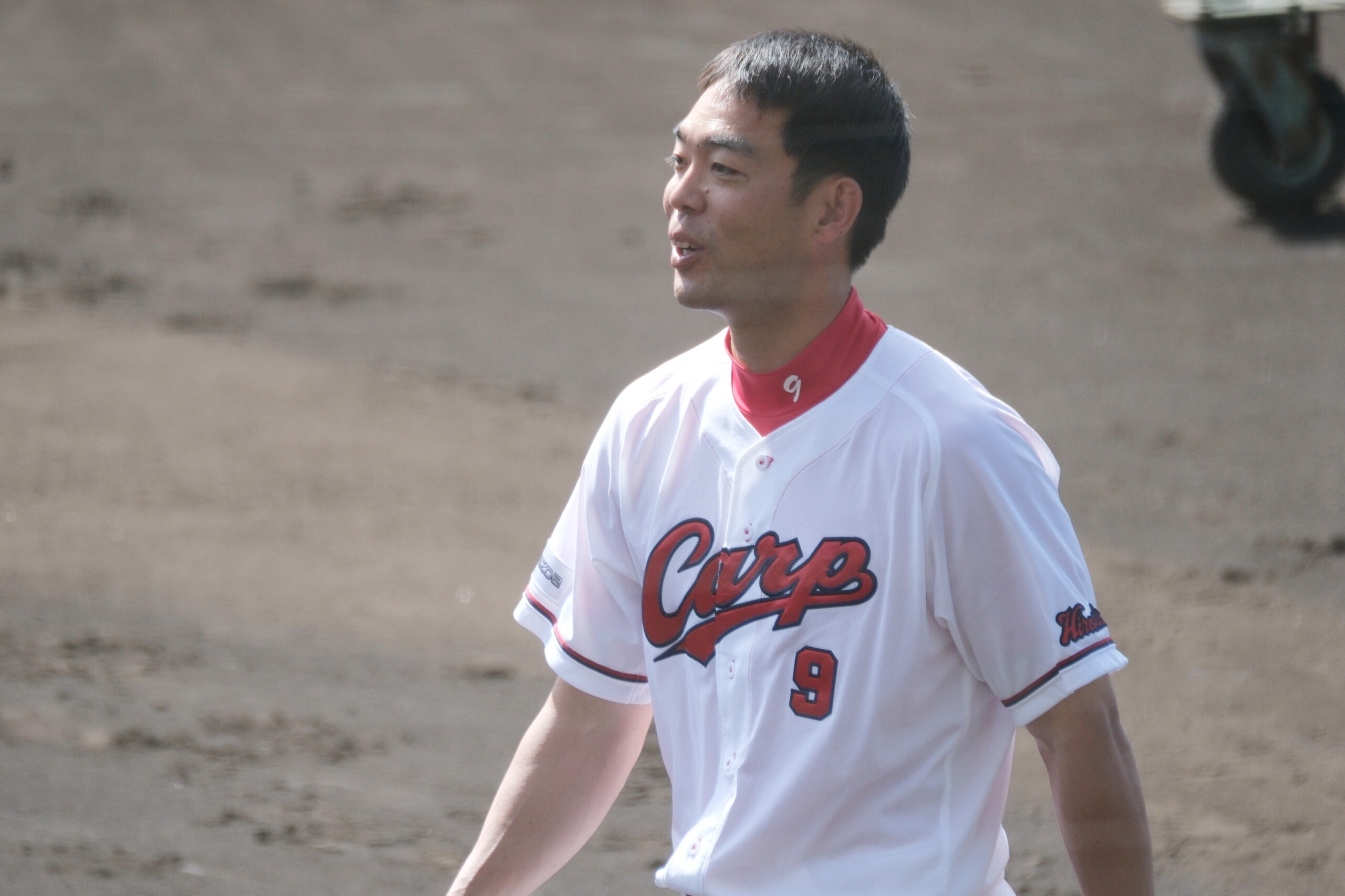 なぜ横浜DeNAは延長11回二死一、三塁で外野前進守備を敷いて広島にサヨナラ負けを喫したのか…CS初戦の明暗を分けた新井監督と三浦監督の采配力の差 – 本格スポーツ議論ニュースサイト「RONSPO」