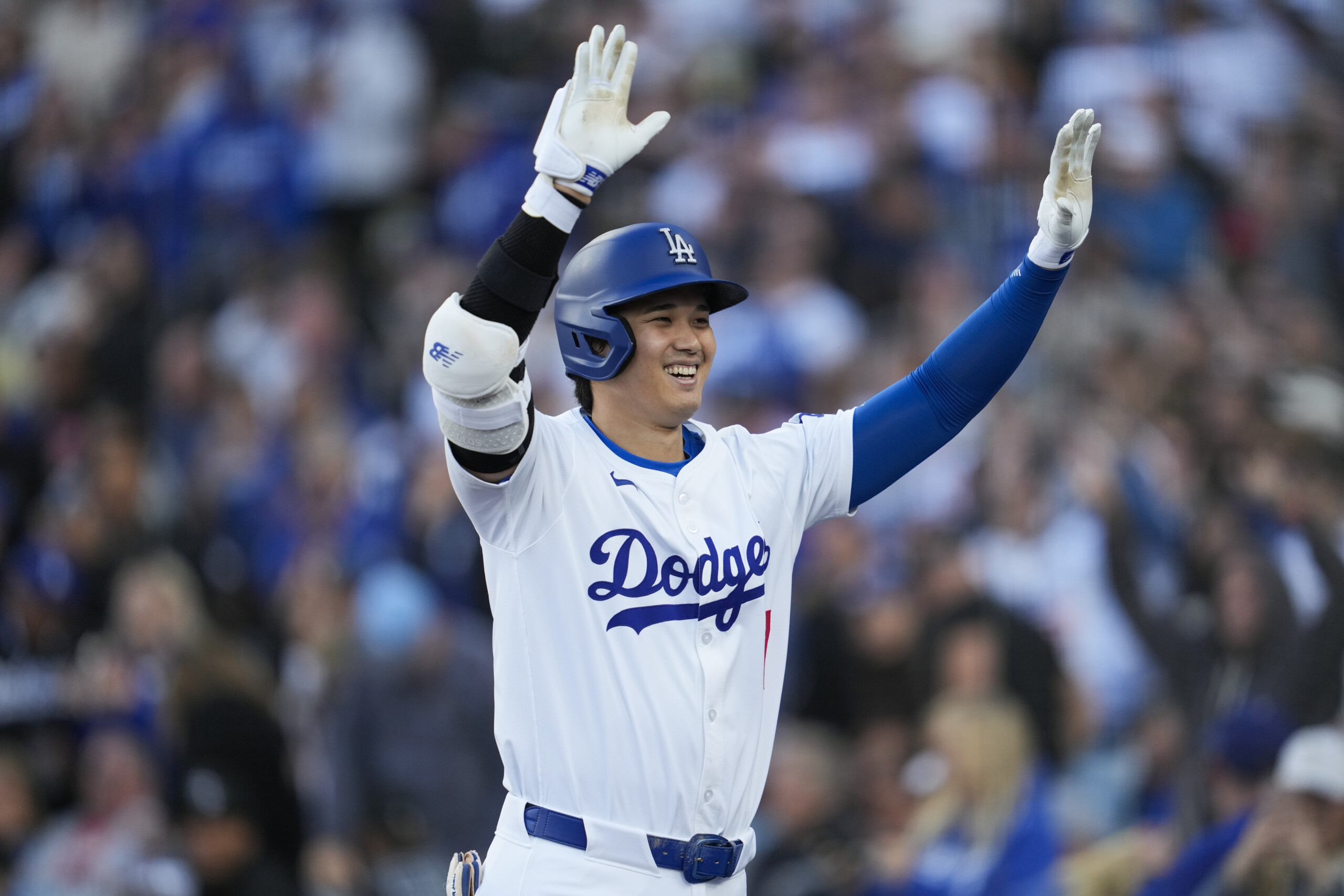 ロバーツ監督の“狂喜乱入”だけではなかった…大谷が8号本塁打で果たしたもうひとつの約束とは？ – 本格スポーツ議論ニュースサイト「RONSPO」