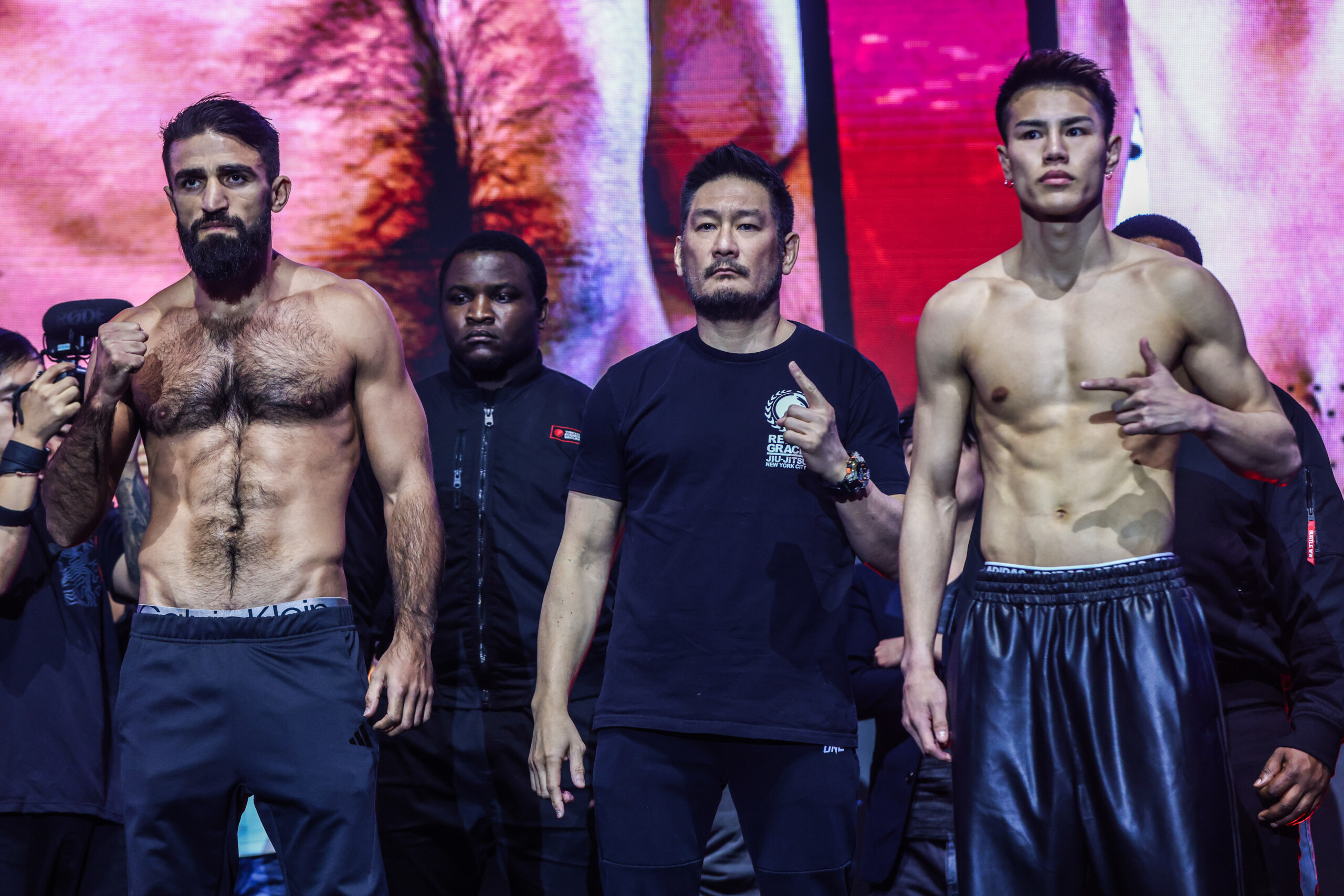 3つ巴の物議を醸す異常事態？！ONEチャトリの暴言問題に激怒の海人が体重超過のグレゴリアンに対戦要求もSNSでは「最初から試合をやっておけ」「今さら戦う必要はない」と意見割れる – ページ 2 ...