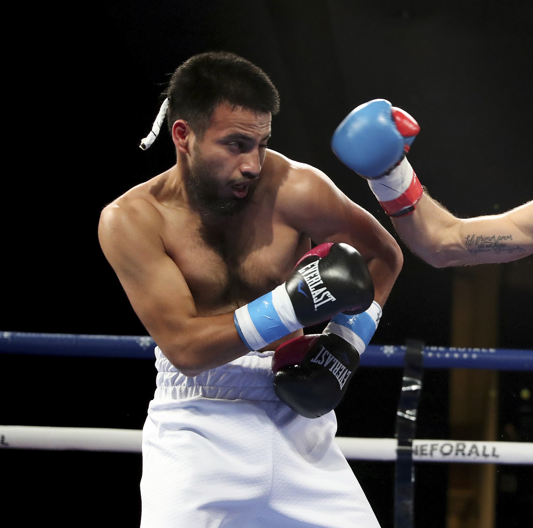 「破壊的パワーで井上尚弥を痛い目にあわせる。世界に衝撃を」5.4米ラスベガスでモンスターと対戦するWBA1位カルデナス陣営が豪語…ウーバー、宅配ドライバーからのアメリカンドリームを狙う ...